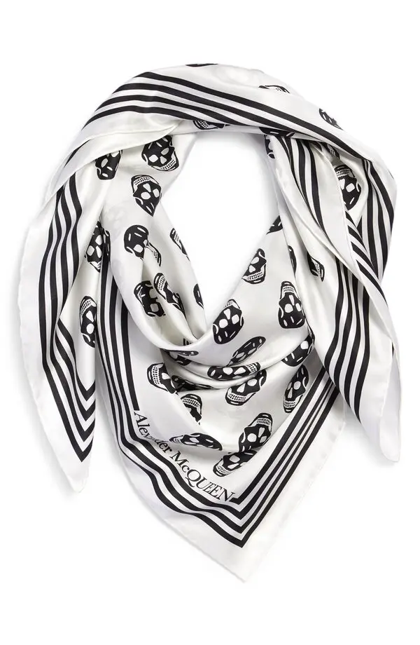 Alexander Mcqueen Skull Square Silk Scarf - Ivory/ Black